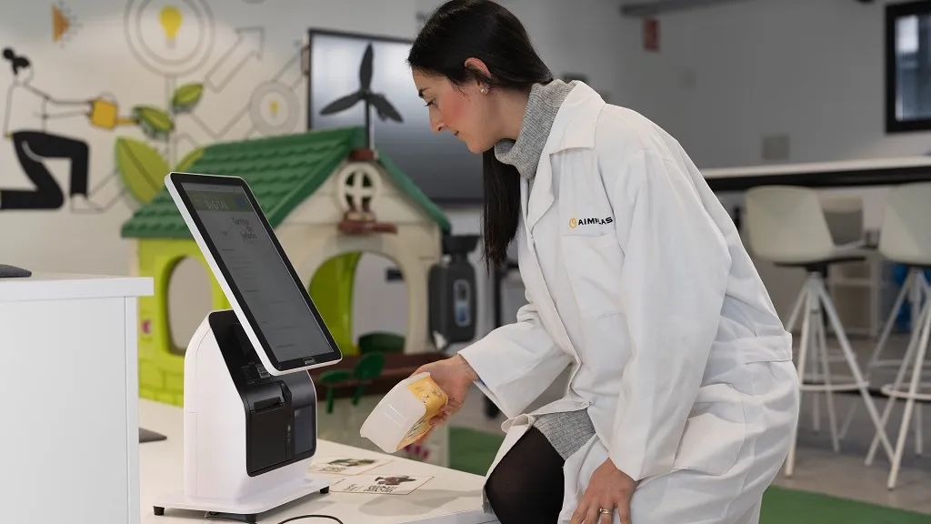 AIMPLAS develops a demonstrator for the Digital Passport for plastic ... AIMPLAS develops a demonstrator for the Digital Passport for plastic ...